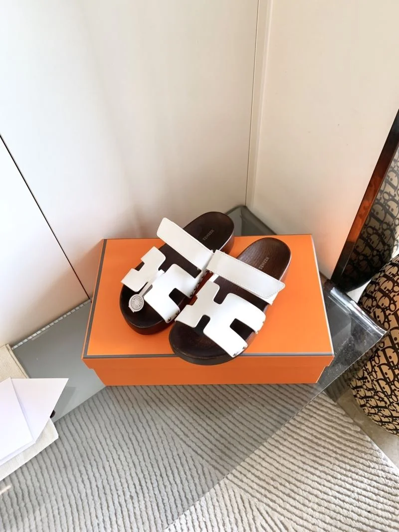 Value-priced Hermes Slippers