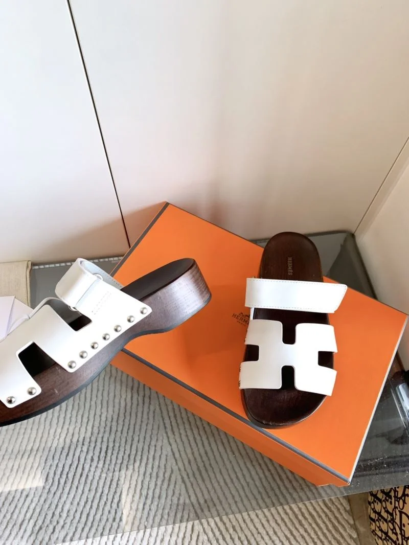 Value-priced Hermes Slippers
