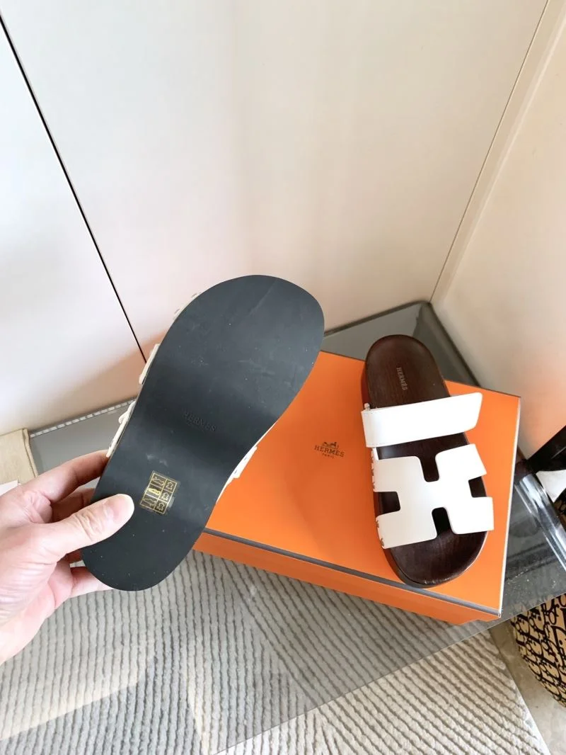 Value-priced Hermes Slippers