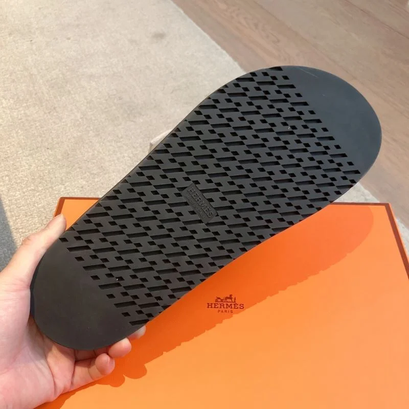 Exact replica Hermes Slippers