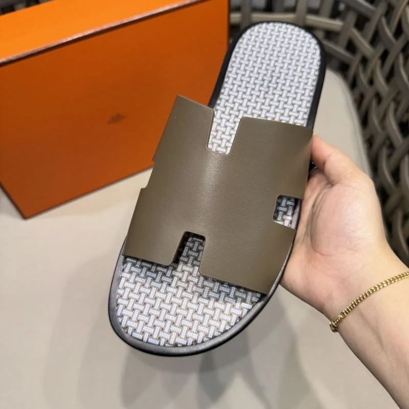 Bargain Hermes Slippers