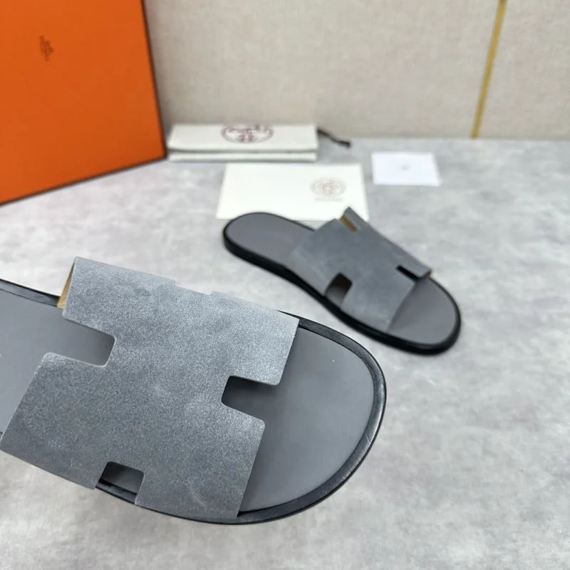 Bargain Hermes Slippers