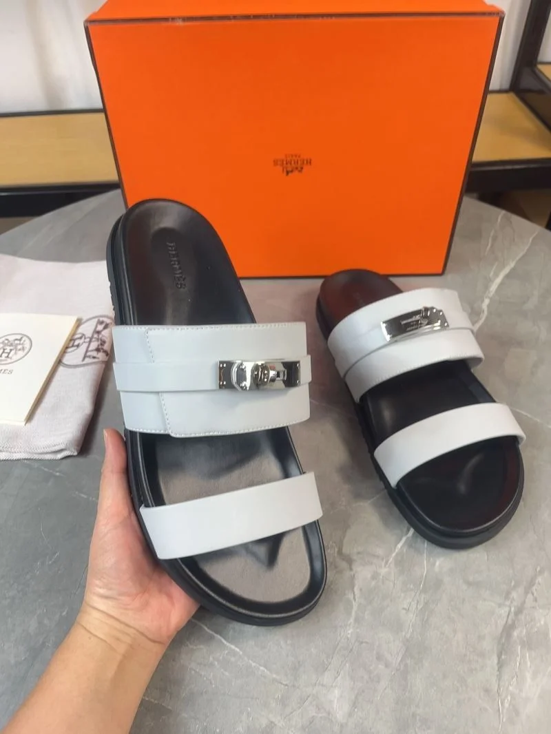 Cut-rate Hermes Slippers