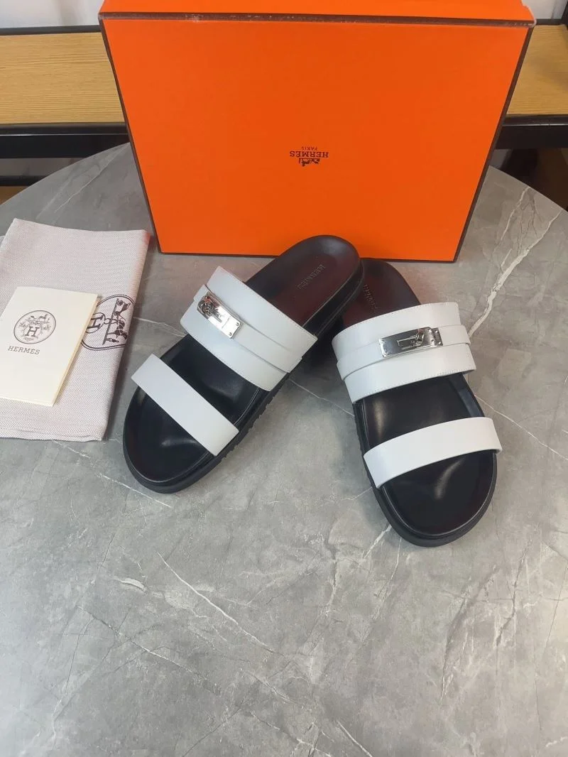 Cut-rate Hermes Slippers
