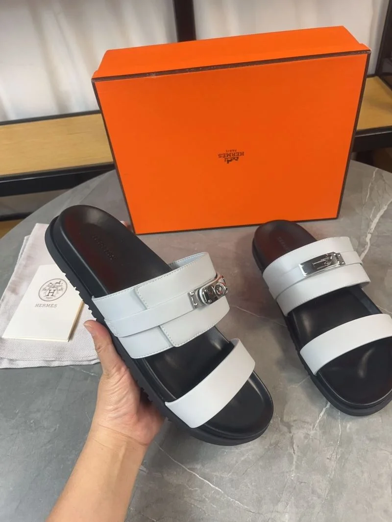 Cut-rate Hermes Slippers