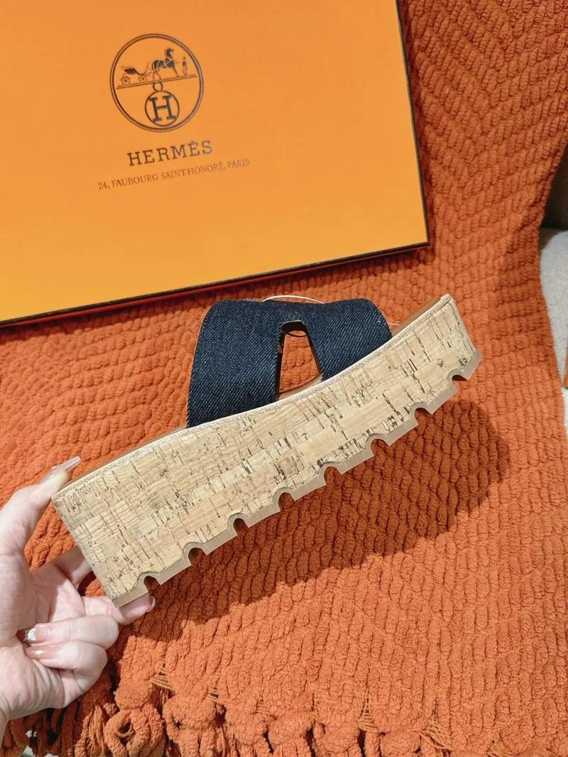 Inexpensive Hermes Slippers