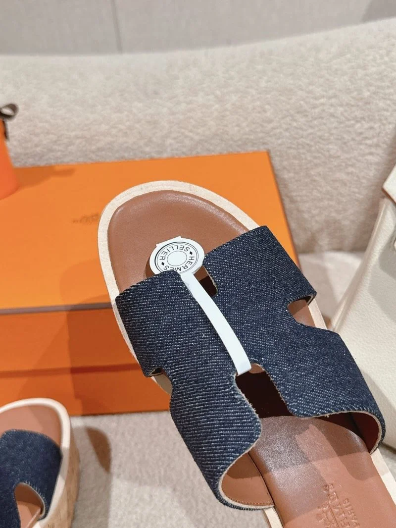 Inexpensive Hermes Slippers