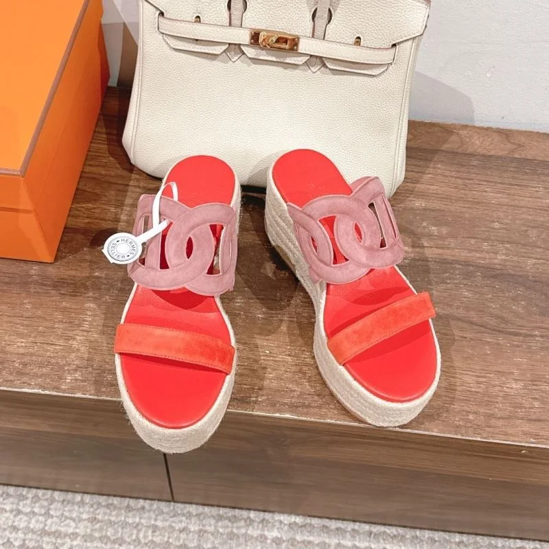Cut-rate Hermes Slippers