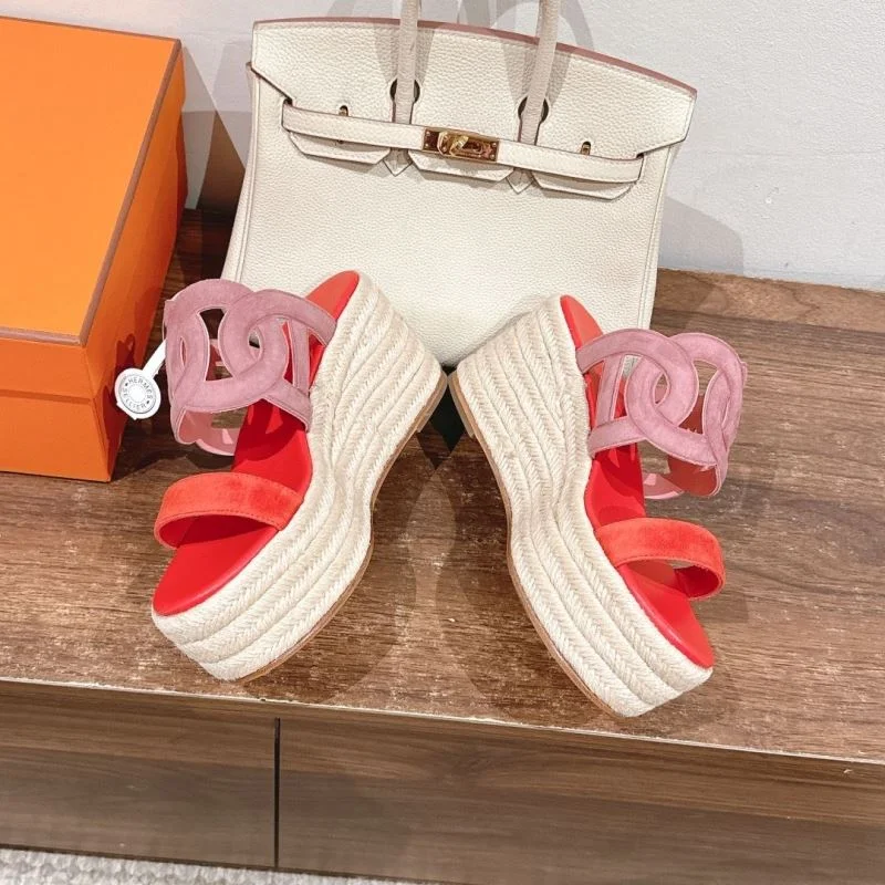 Cut-rate Hermes Slippers