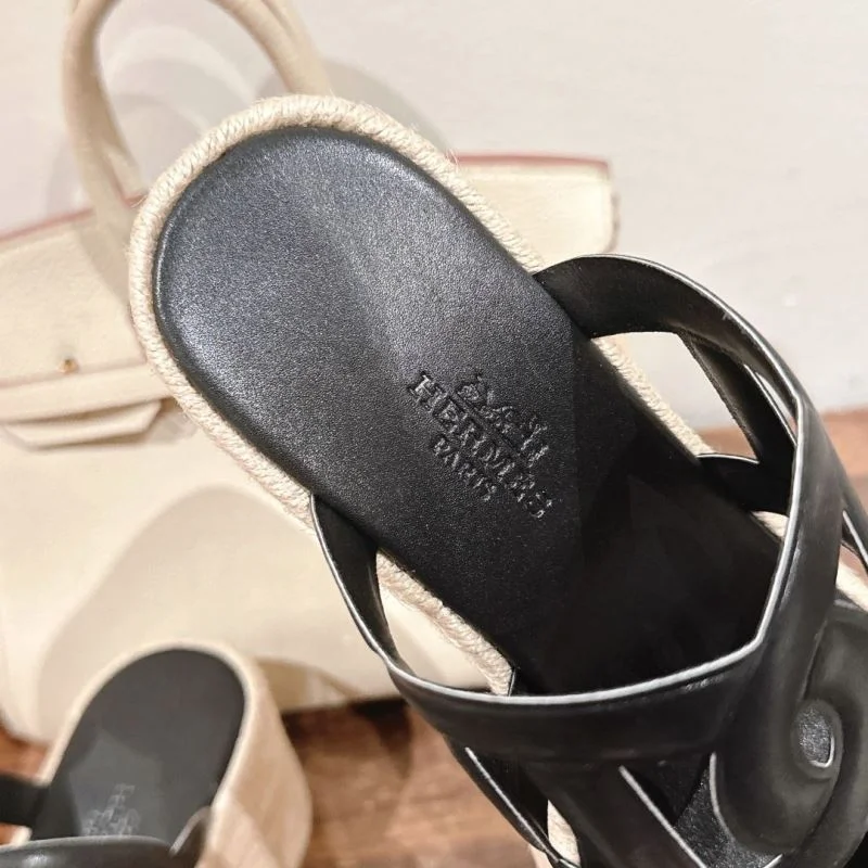 Exact replica Hermes Slippers