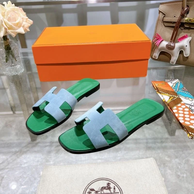Accurate model Hermes Slippers