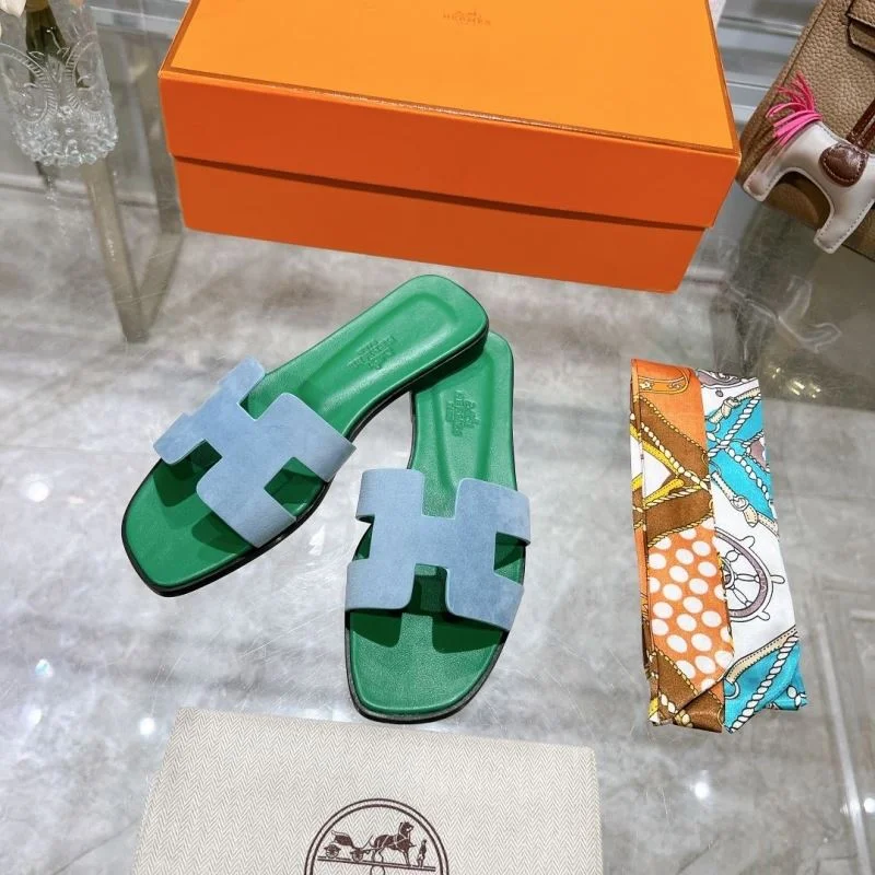 Accurate model Hermes Slippers