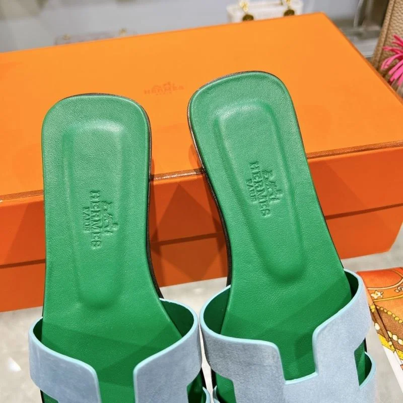 Accurate model Hermes Slippers