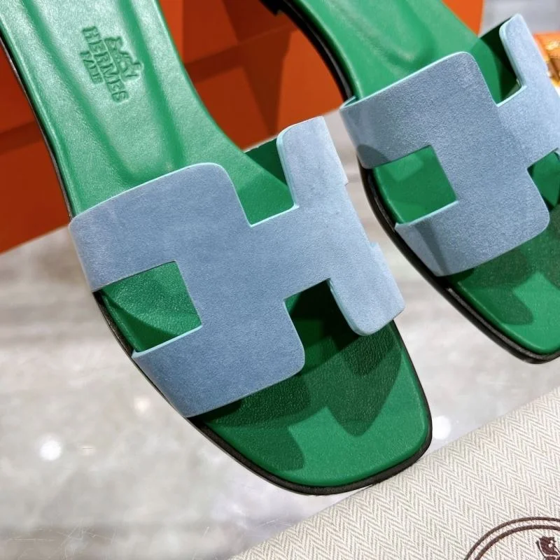 Accurate model Hermes Slippers