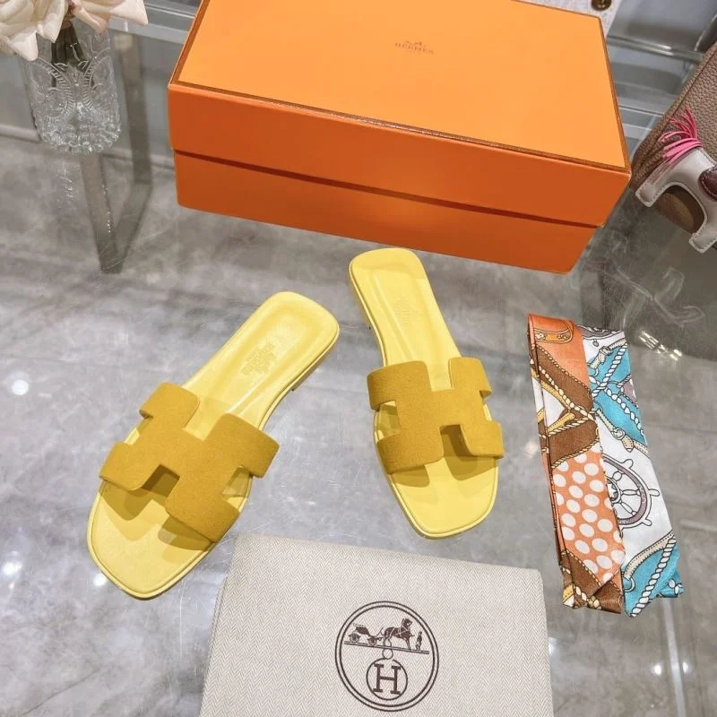 Accurate model Hermes Slippers