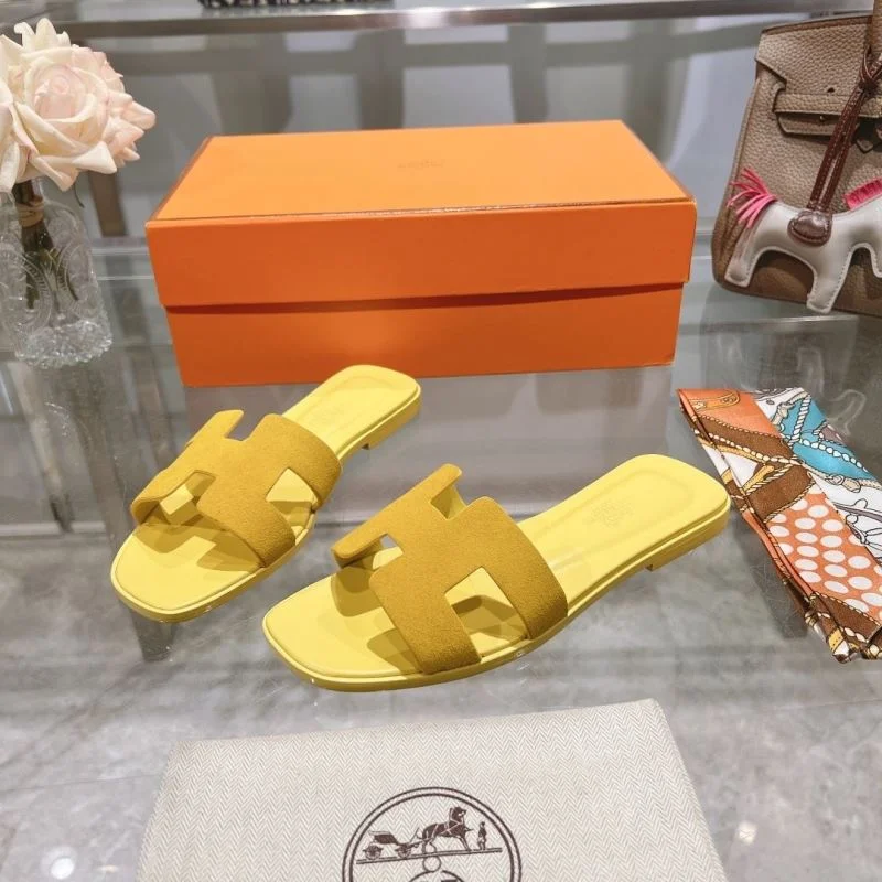 Accurate model Hermes Slippers