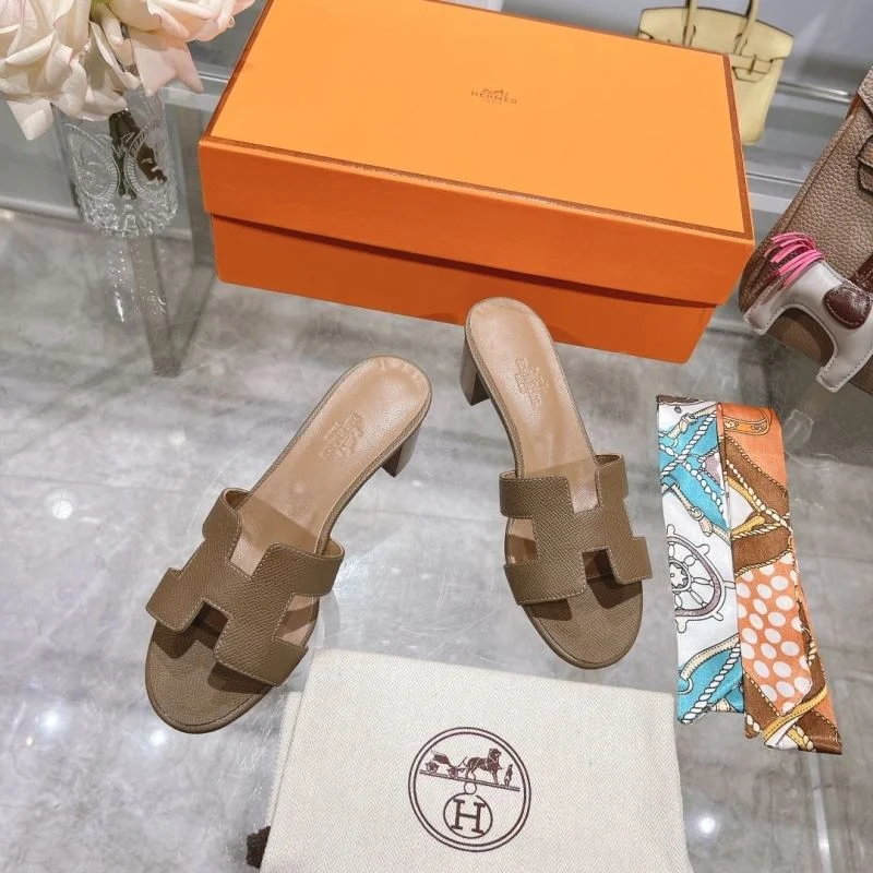 Accurate model Hermes Slippers