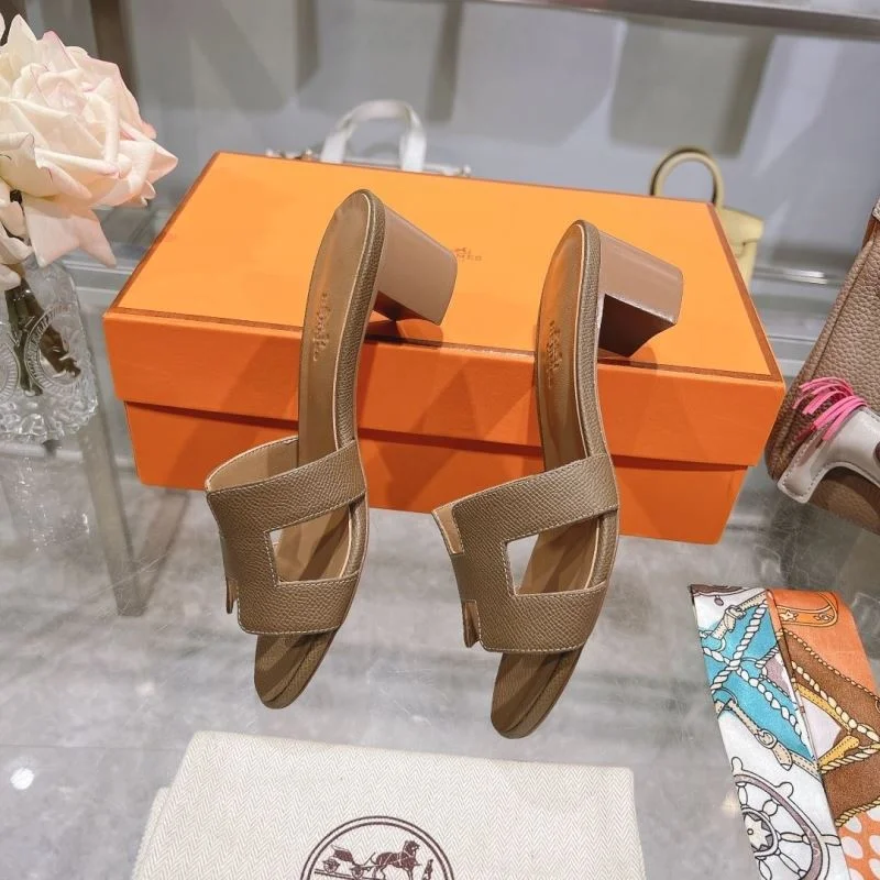 Accurate model Hermes Slippers