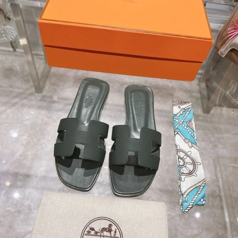 Hermes Slippers