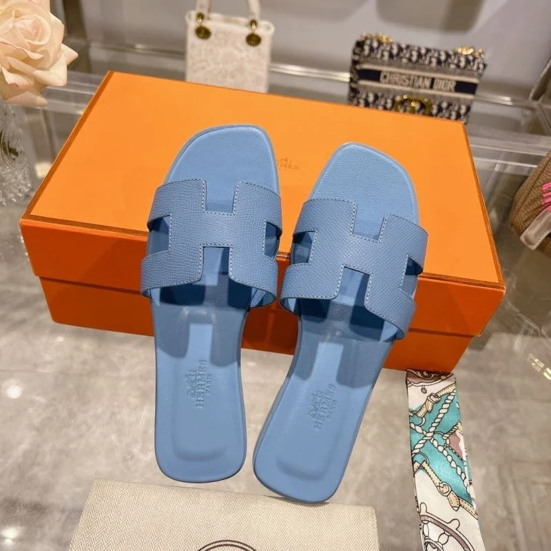 Accurate model Hermes Slippers