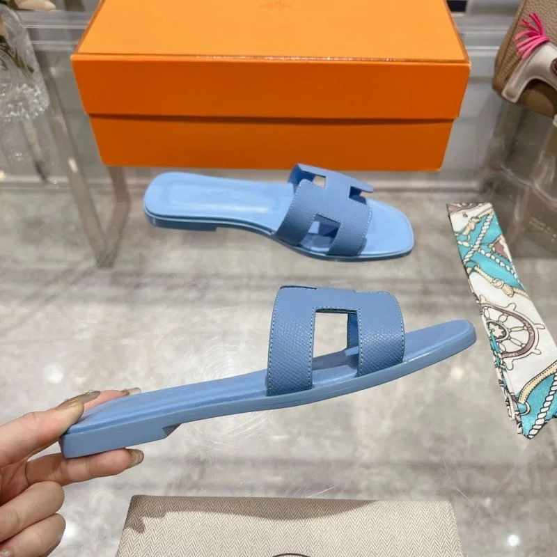 Accurate model Hermes Slippers