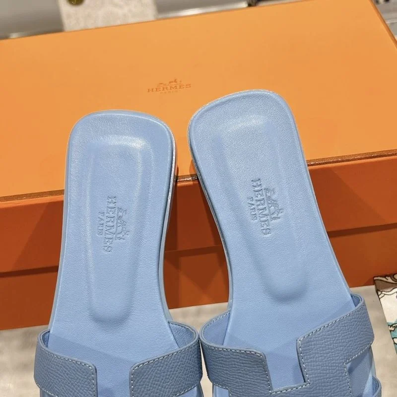 Accurate model Hermes Slippers