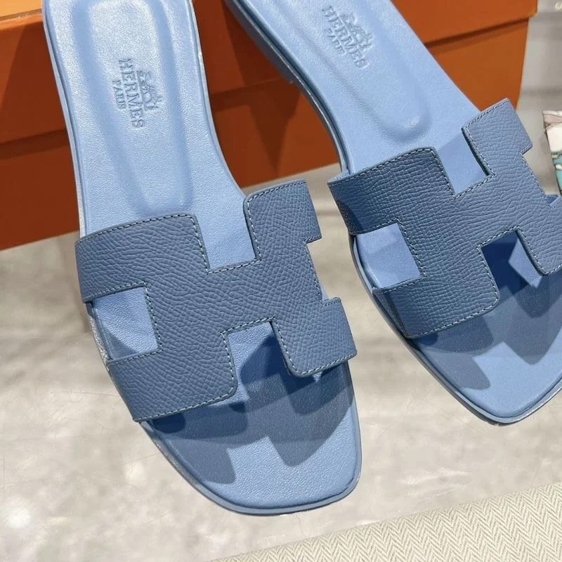 Accurate model Hermes Slippers