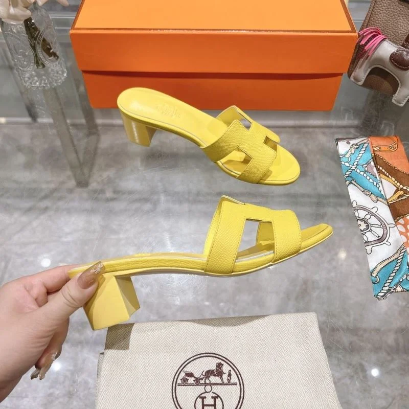 Exact replica Hermes Slippers