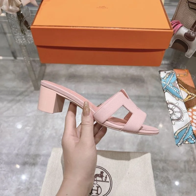 Value-priced Hermes Slippers