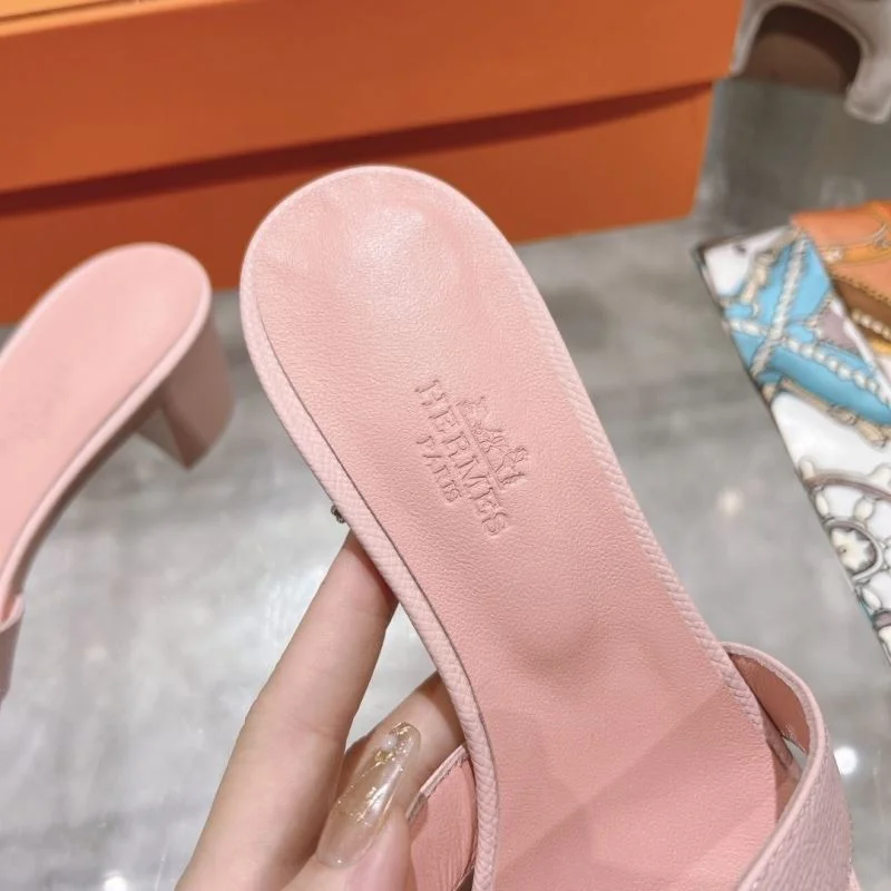 Value-priced Hermes Slippers