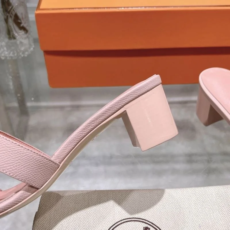 Value-priced Hermes Slippers