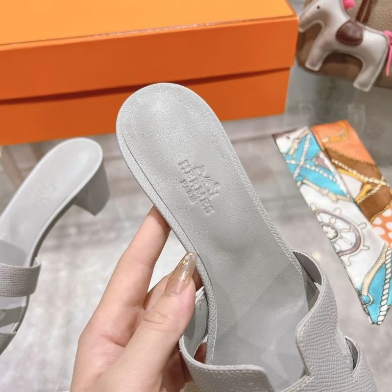 Accurate model Hermes Slippers