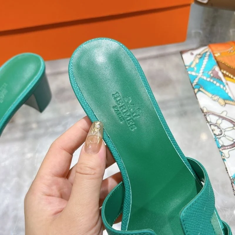 Exact replica Hermes Slippers