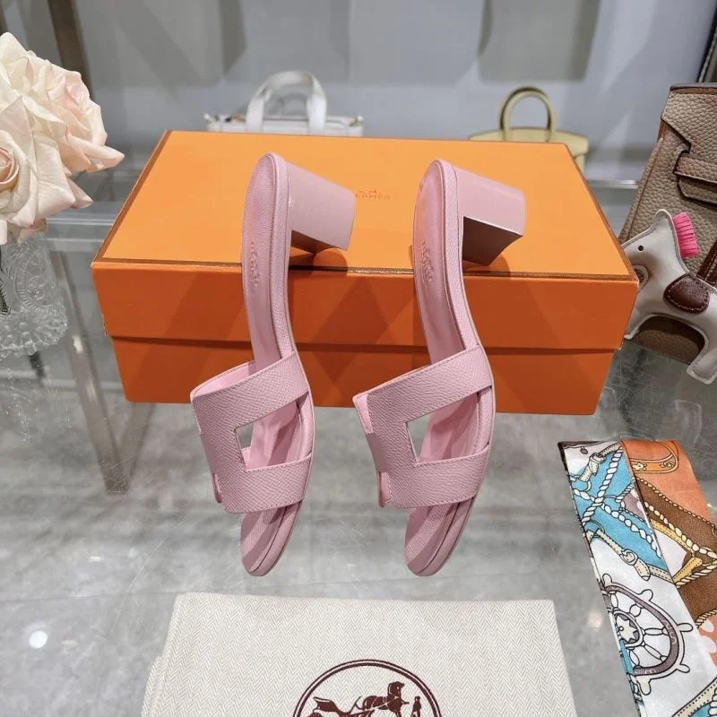 Cut-rate Hermes Slippers