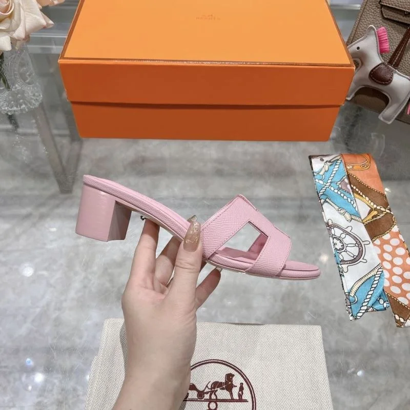 Cut-rate Hermes Slippers