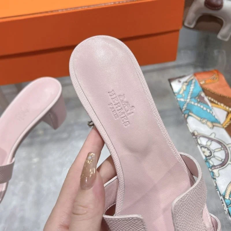 Value-priced Hermes Slippers