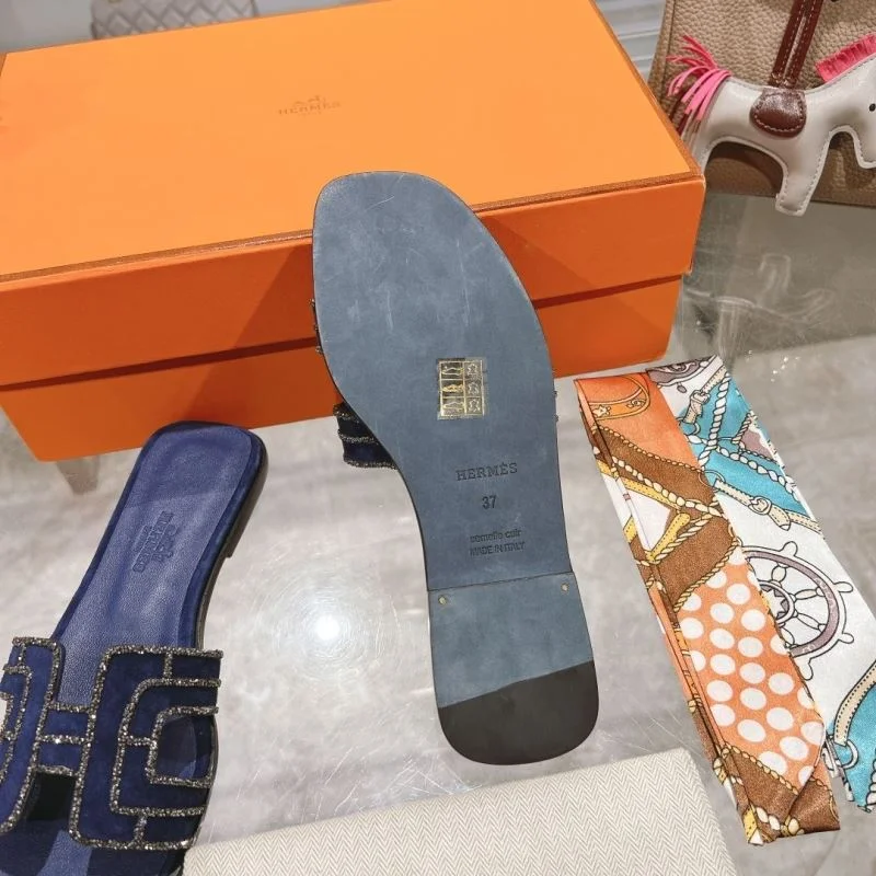 Inexpensive Hermes Slippers