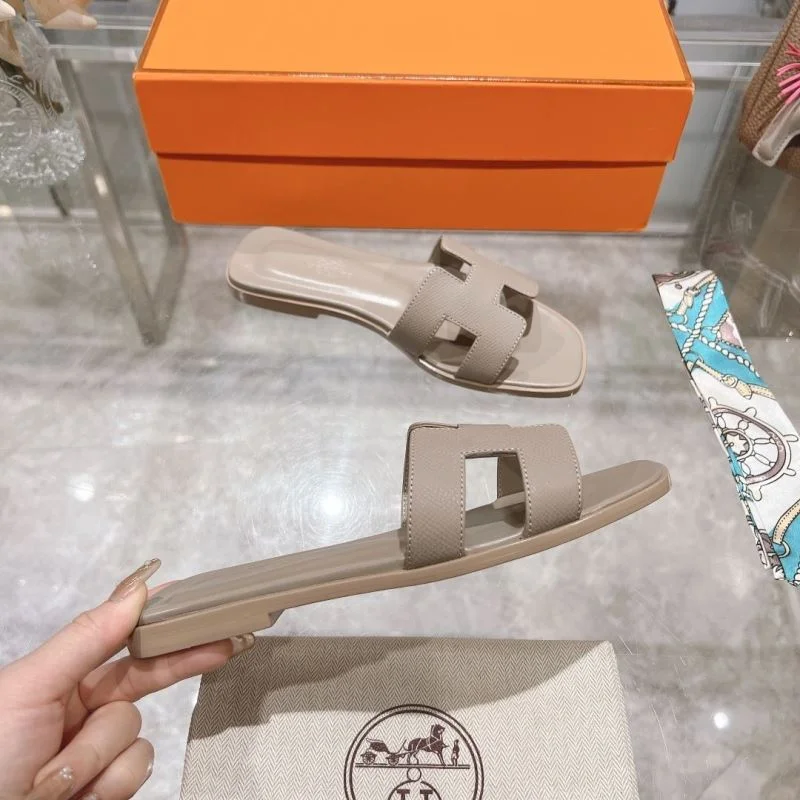 Legit Hermes Slippers