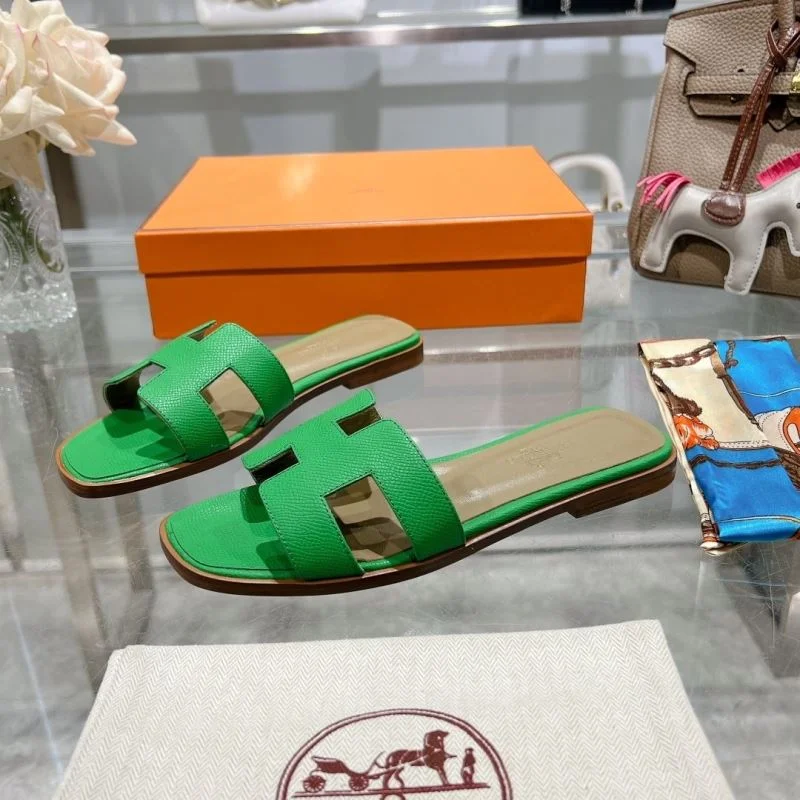 Inexpensive Hermes Slippers
