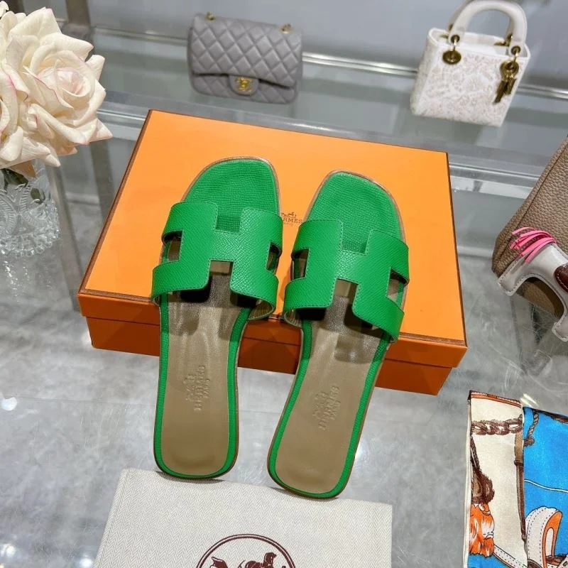 Inexpensive Hermes Slippers