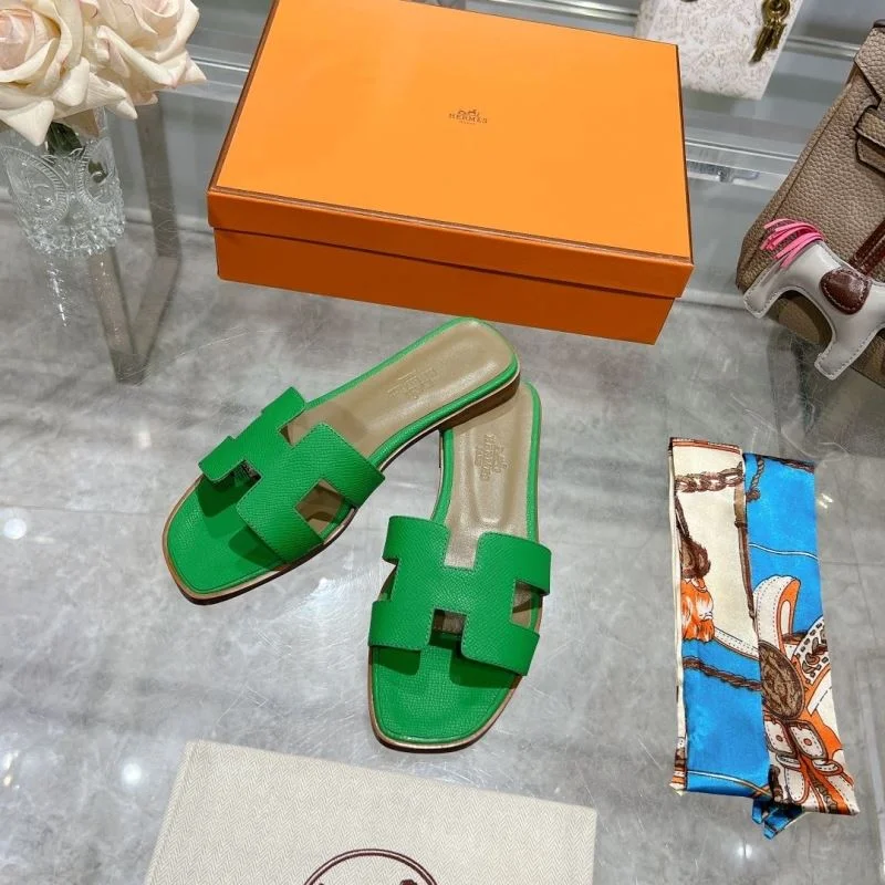 Inexpensive Hermes Slippers