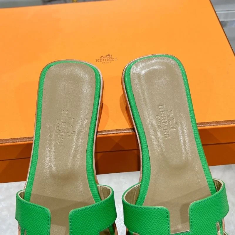 Inexpensive Hermes Slippers