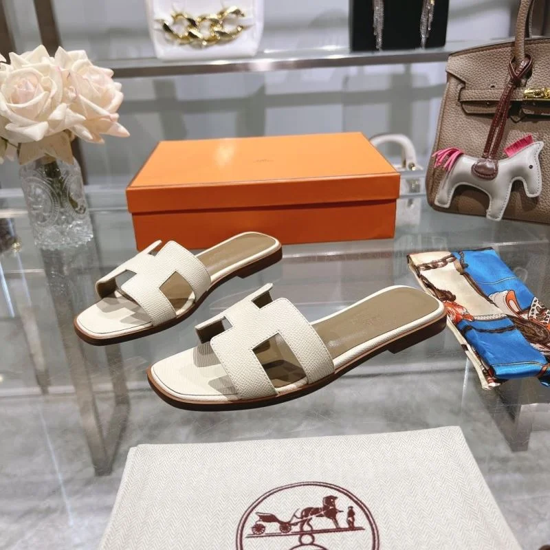 Reasonably priced Hermes Slippers