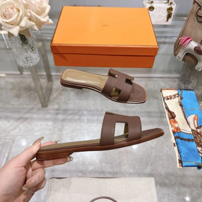 Exact replica Hermes Slippers