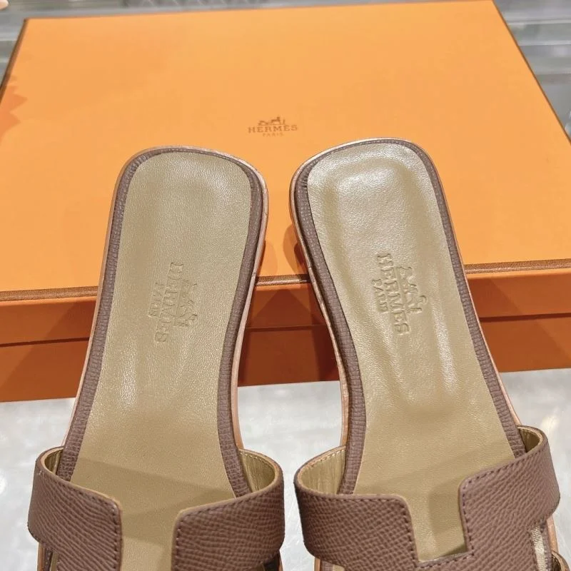 Exact replica Hermes Slippers