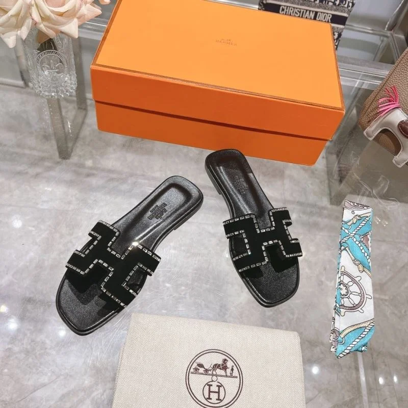 Reasonably priced Hermes Slippers