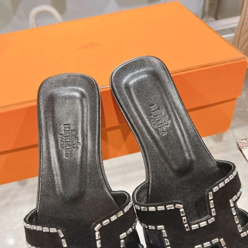 Reasonably priced Hermes Slippers