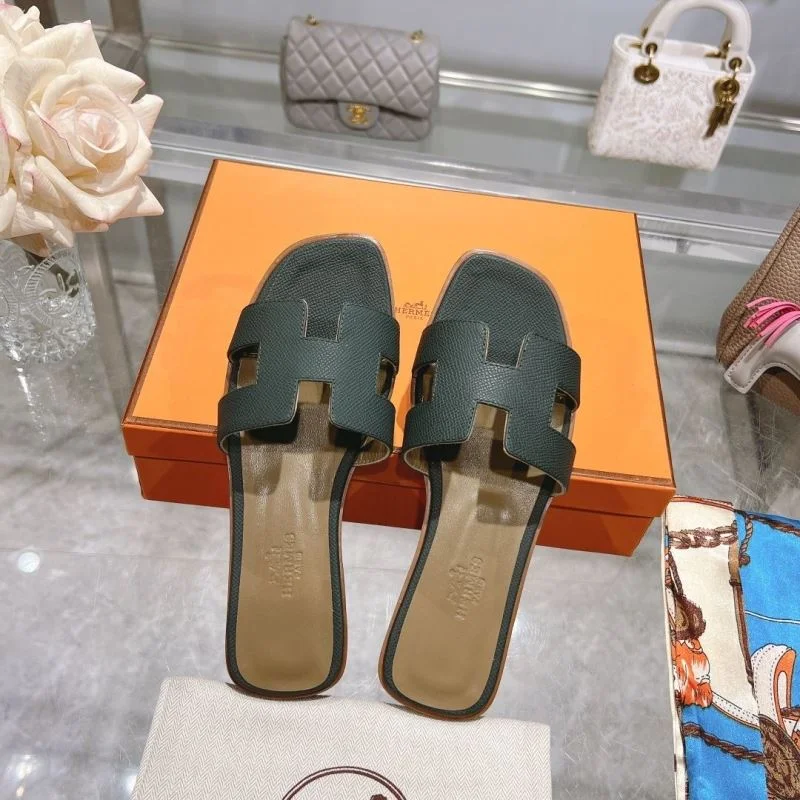 Reasonably priced Hermes Slippers