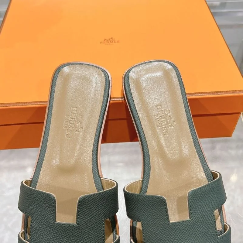 Reasonably priced Hermes Slippers