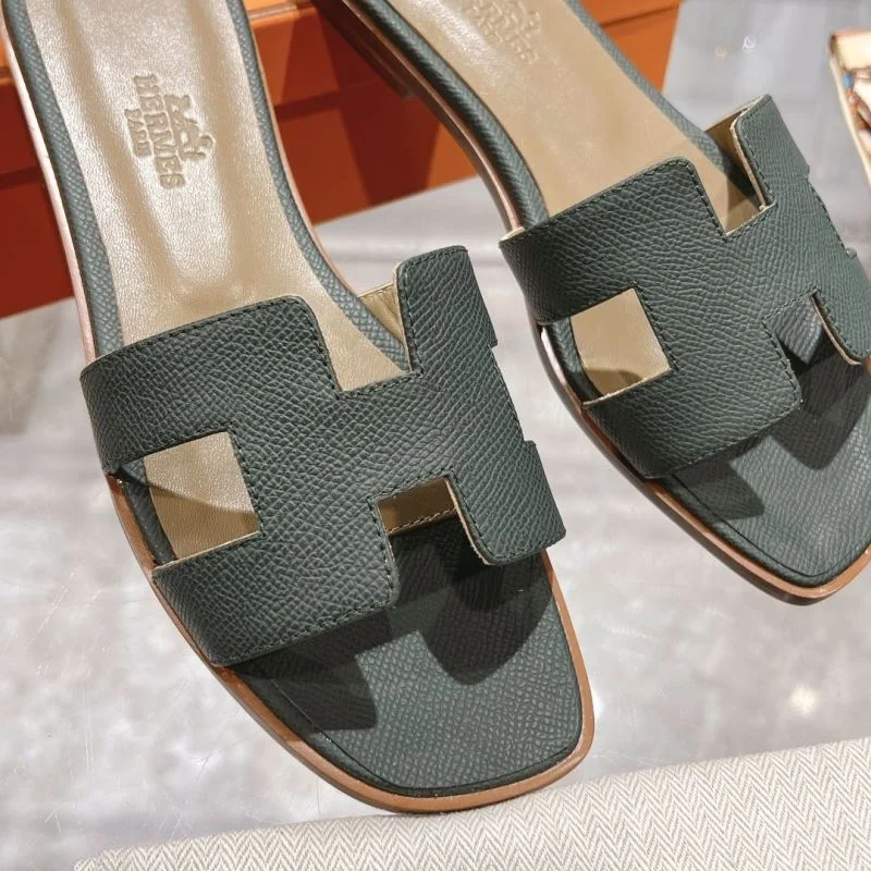 Reasonably priced Hermes Slippers